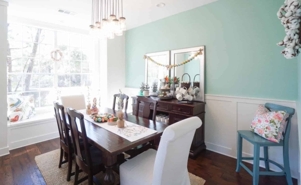 A Simple Spring Dining Room - One Happy Housewife