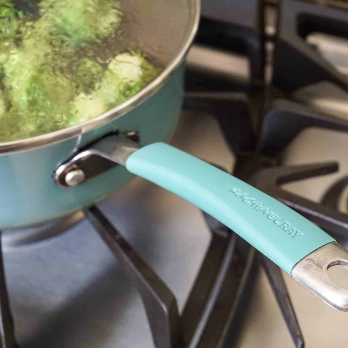 My Favorite Aqua Kitchen Decor - One Happy Housewife