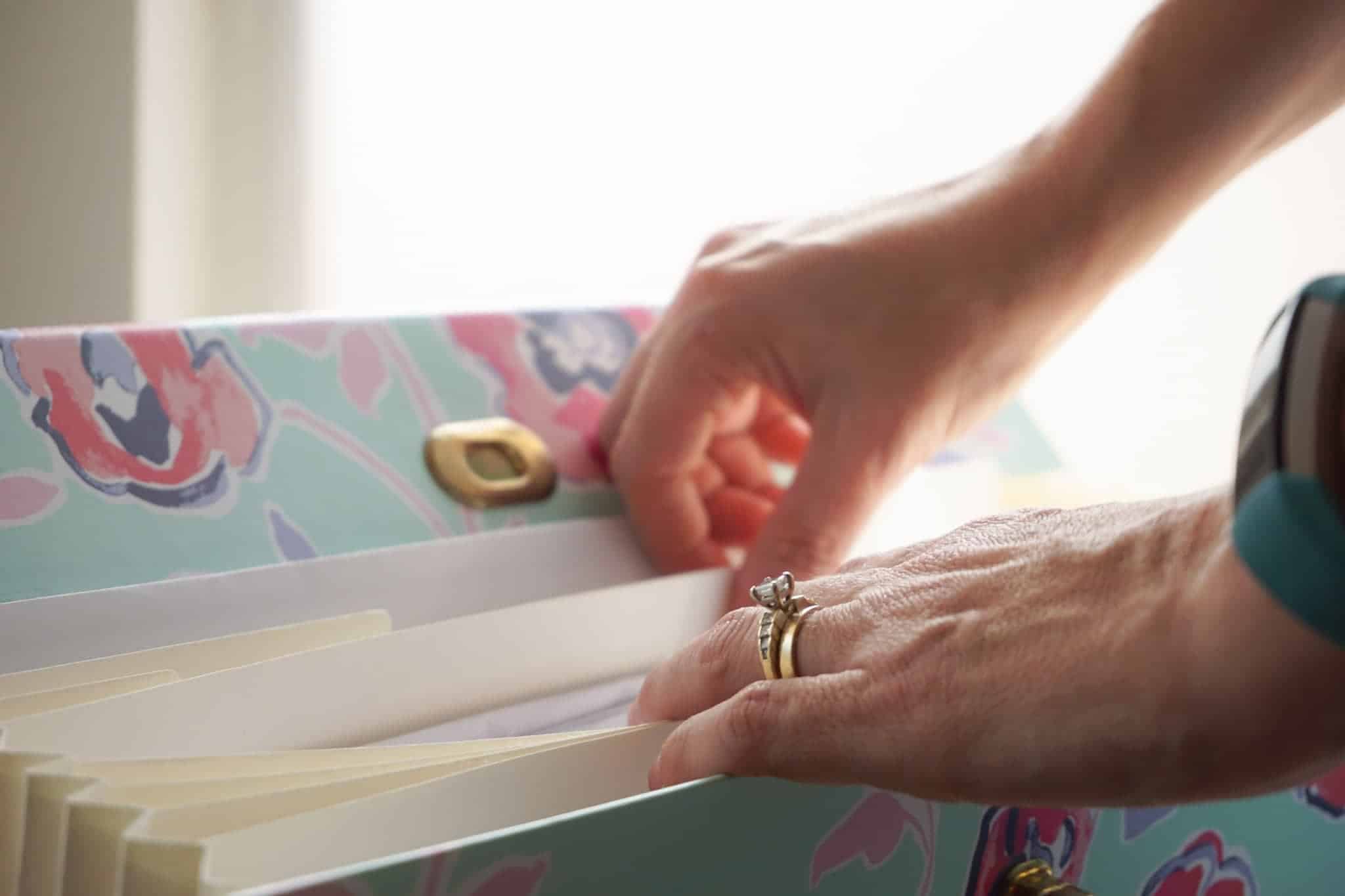 The Solution To Paper Clutter - One Happy Housewife