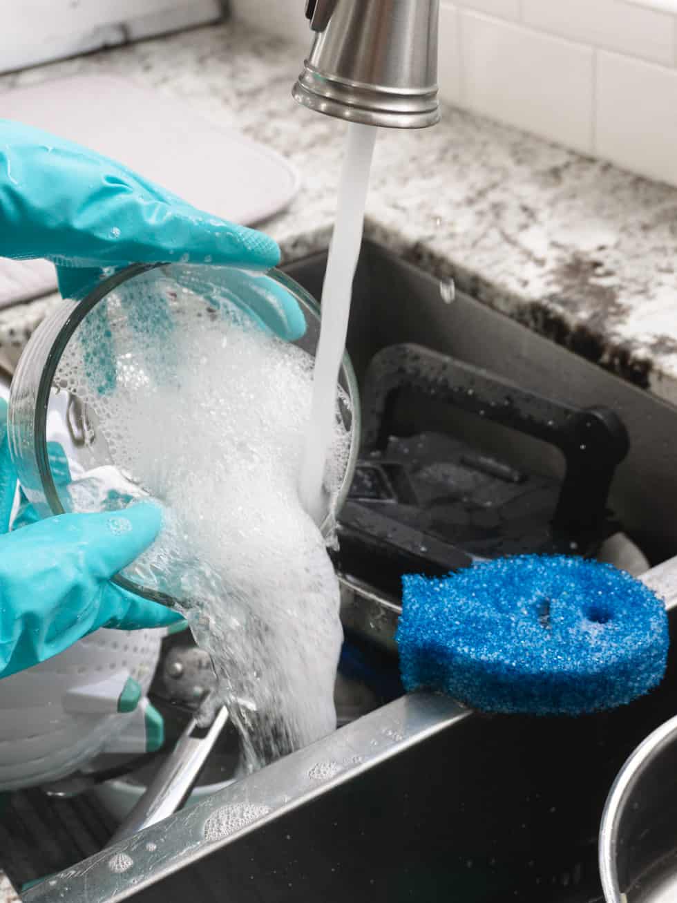 6 Tips to Make Washing Dishes Easier - One Happy Housewife