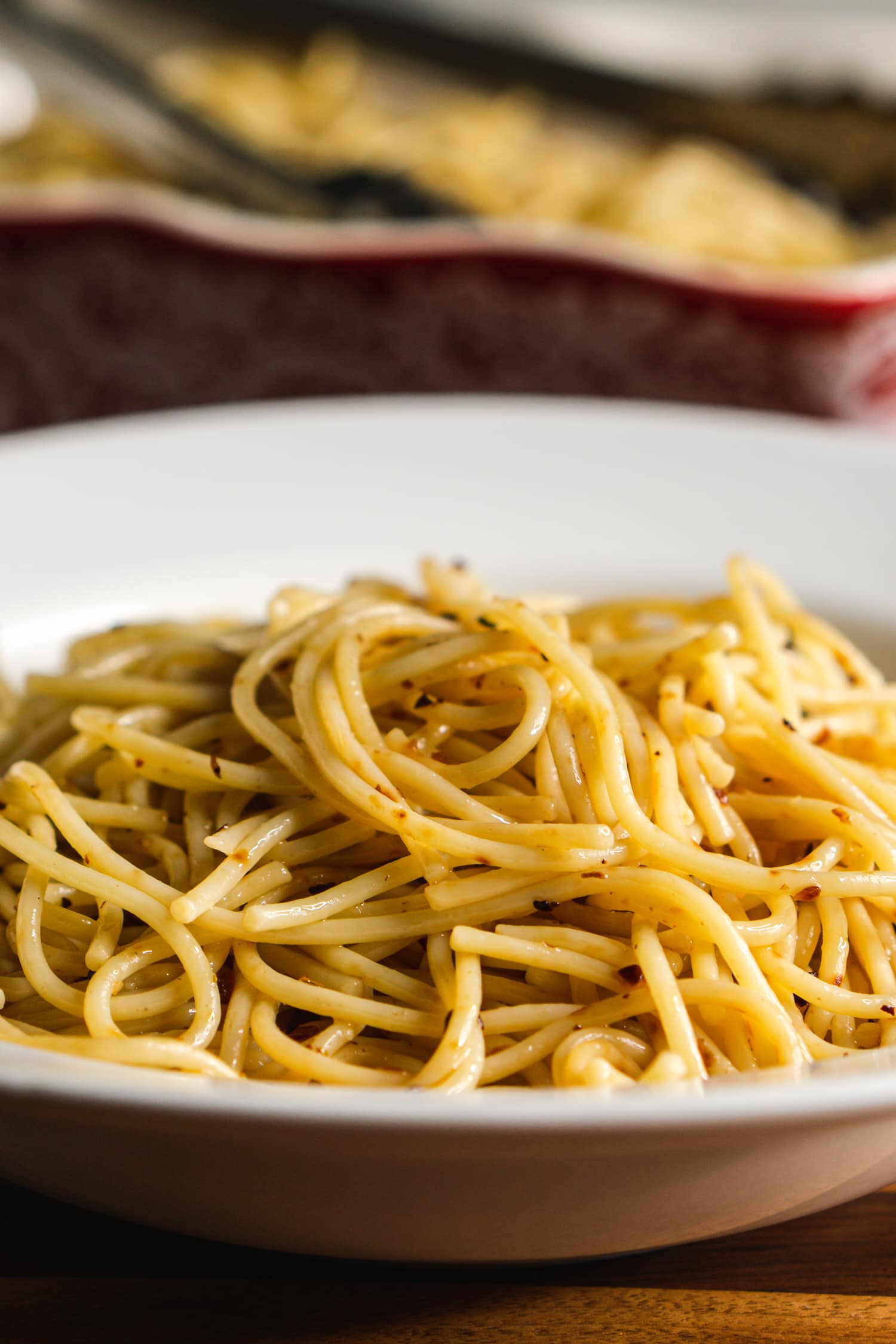 Spicy Spaghetti Aglio e Olio with Trader Joe's Chili Onion Crunch - One ...